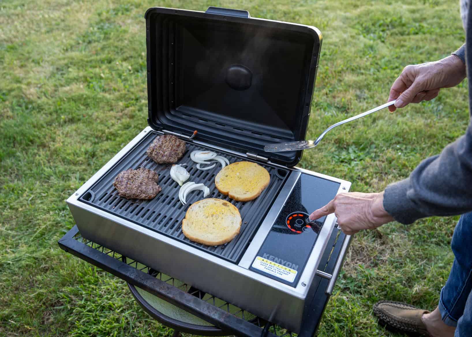 RV Life Review's the SilKEN® Portable Grill with Touch Control - Kenyon